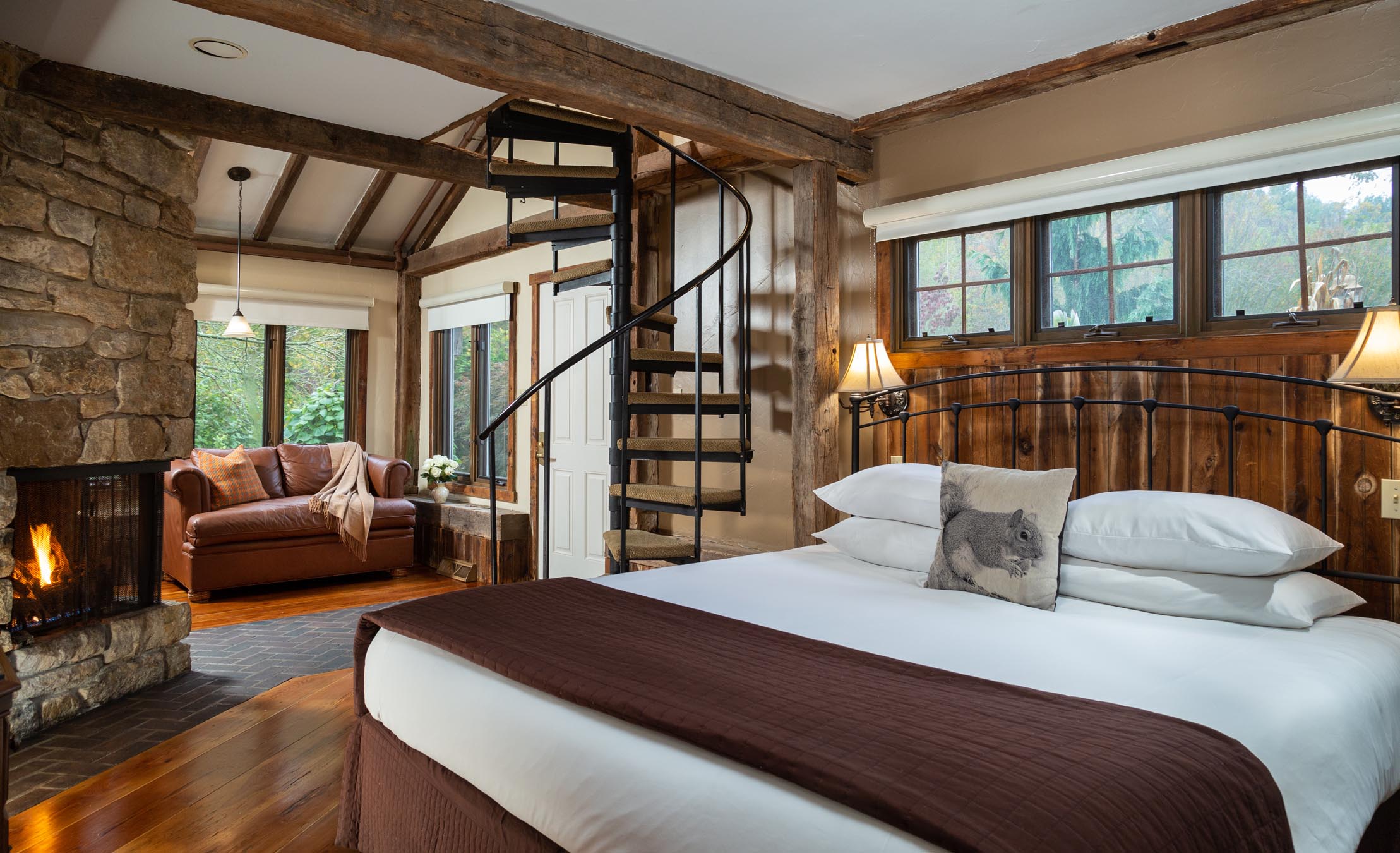 Fogelsville Hotel Rooms | Glasbern | Official Site